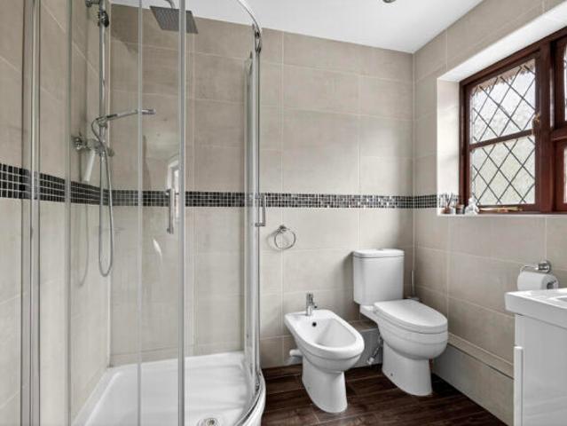 5 bedroom detached house for sale in Mayford Road, Chatham, ME5
