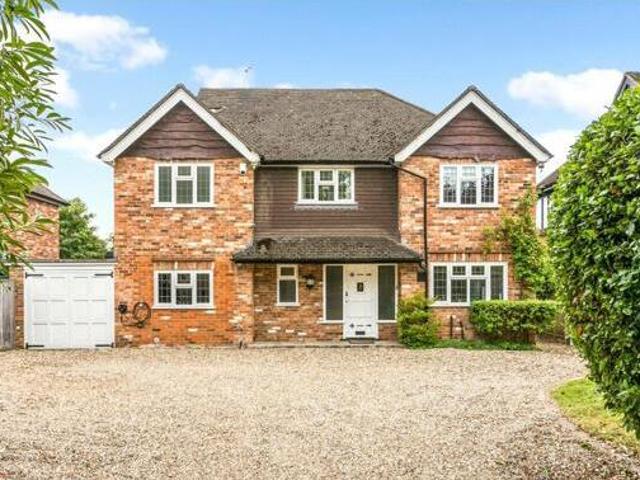 5 Bedroom Detached House For Sale In Maidenhead