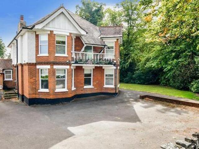 5 Bedroom Detached House For Sale In Maidstone