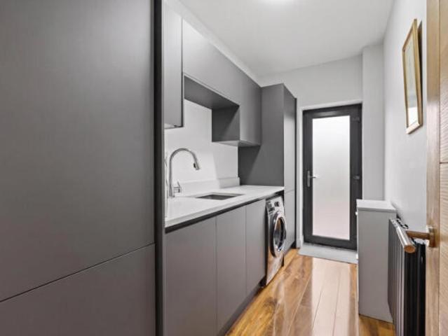 5 bedroom detached house for sale in Malvern Road, Worcester, Worcestershire WR2 4NN, WR2