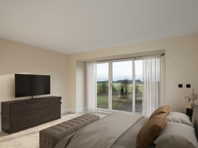 5 Bedroom Detached House For Sale In Maplewood