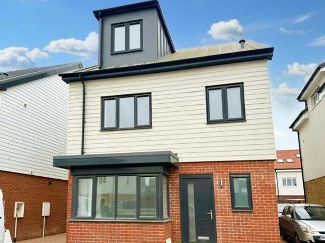 5 Bedroom Detached House For Sale In March