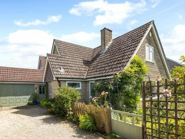 5 Bedroom Detached House For Sale In Marshfield