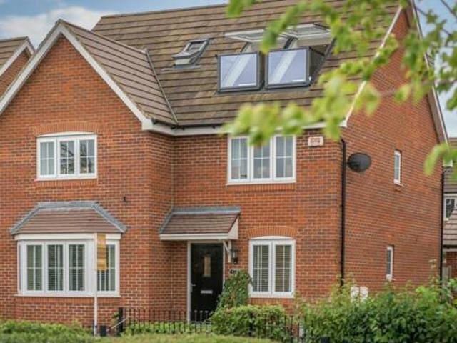 5 Bedroom Detached House For Sale In Marston Moretaine