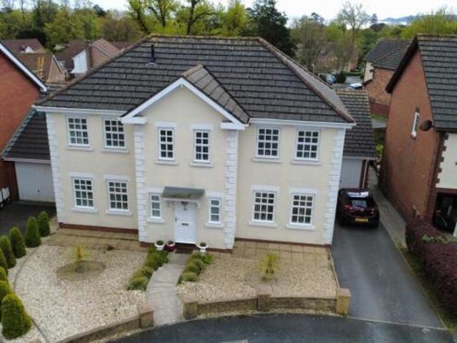 5 bedroom detached house for sale in Masefield Way, Sketty, Swansea, City And County of Swansea. SA2