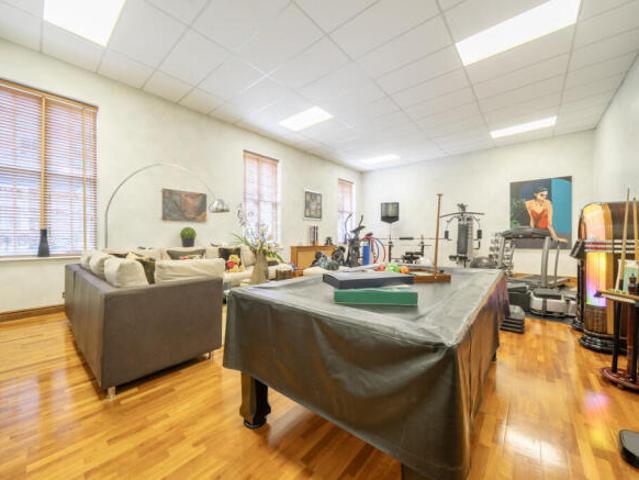5 bedroom detached house for sale in Menlove Avenue, Liverpool, L25
