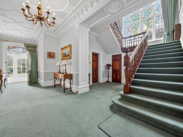 5 bedroom detached house for sale in Mitchell Lane, Bradford, West Yorkshire, BD10