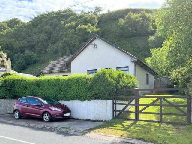 5 bedroom detached house for sale in Miannoch Catacol Lochranza ISLE OF ARRAN KA27 8HN KA27