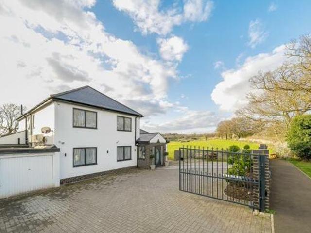 5 Bedroom Detached House For Sale In Middlesex