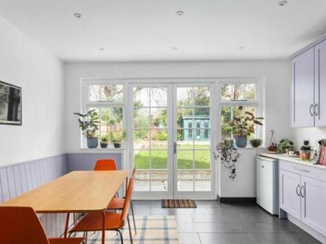 5 Bedroom Detached House For Sale In Mill Hill Conservation Area, Acton