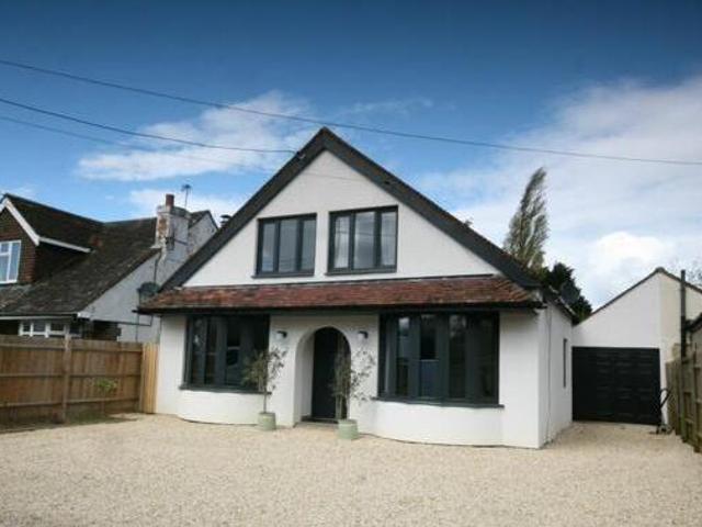 5 Bedroom Detached House For Sale In Milton Common