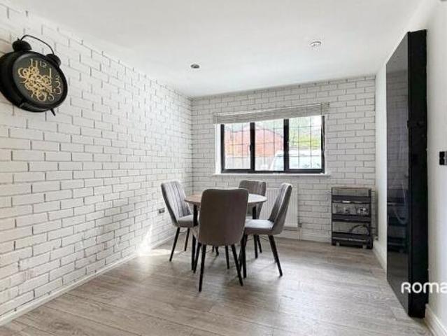 5 bedroom detached house for sale in Minden Close, Chineham, Basingstoke, RG24