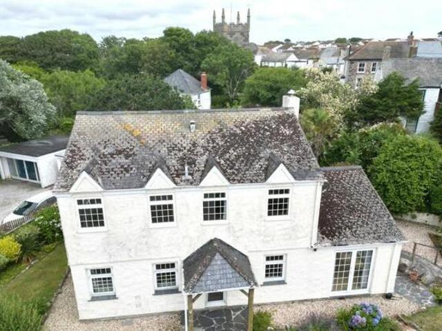 5 Bedroom Detached House For Sale In Mullion