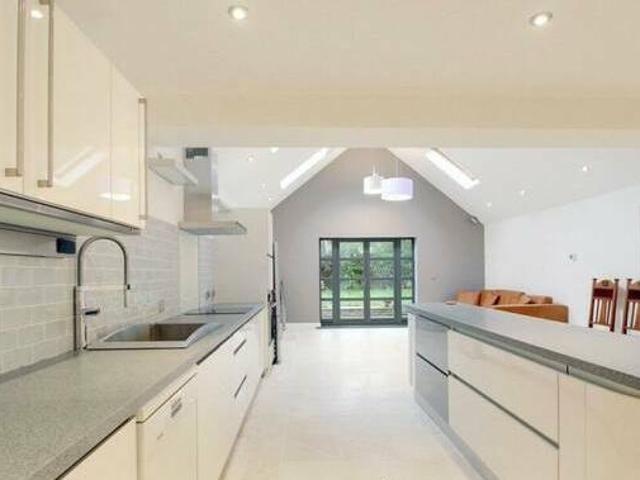 5 bedroom detached house for sale in Norwich Road Brooke Norwich Norfolk NR15