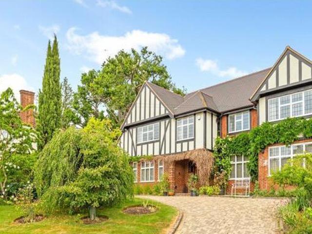 5 Bedroom Detached House For Sale In Northwood, Middlesex