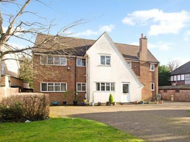 5 Bedroom Detached House For Sale In Northwood, Middlesex