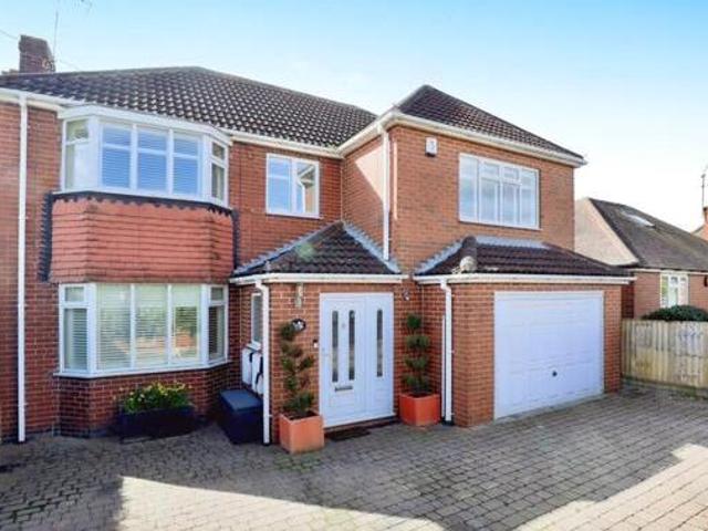 5 Bedroom Detached House For Sale In North Anston