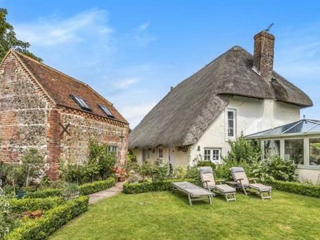 5 bedroom detached house for sale in North Bersted Street North Bersted Street PO22