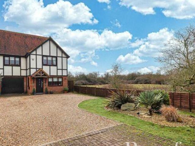5 Bedroom Detached House For Sale In North Fambridge