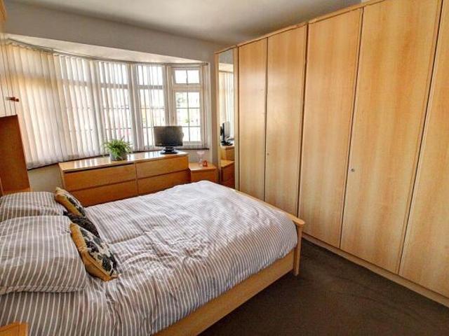 4 bedroom detached house for sale in Narborough Road South, Leicester, LE3
