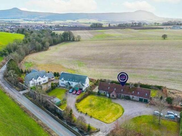 5 bedroom detached house for sale in Newburgh Road Auchtermuchty KY14