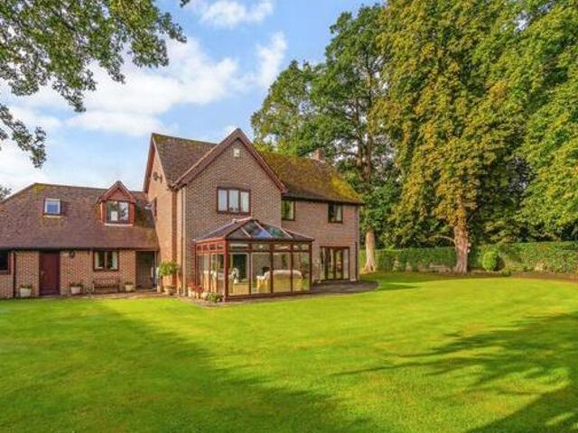 5 Bedroom Detached House For Sale In Newbury, Berkshire
