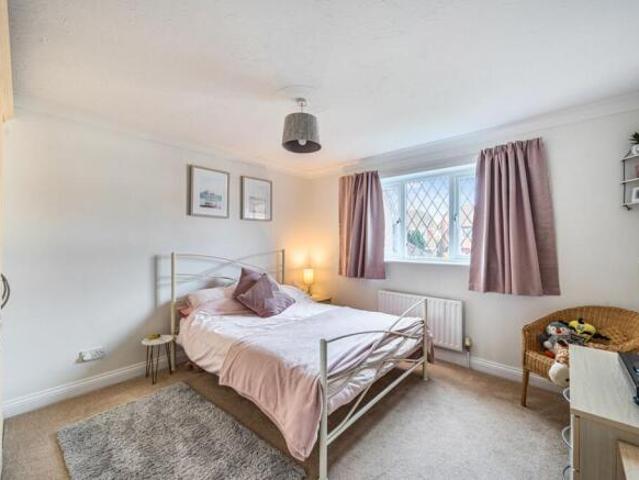 5 bedroom detached house for sale in Newmeadow Copse, Peatmoor, Swindon, SN5 5AQ, SN5