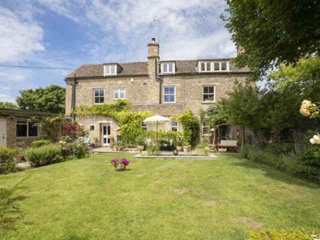 5 Bedroom Detached House For Sale In Nr Burford