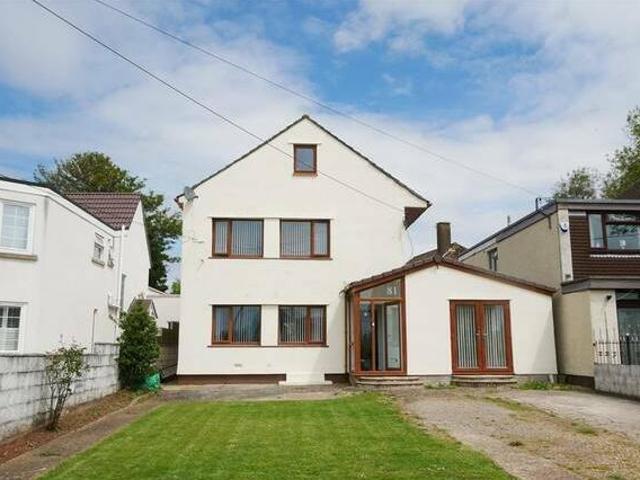 5 bedroom detached house for sale in South Road Sully Penarth CF64
