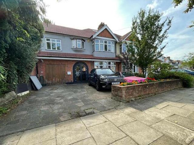 5 Bedroom Detached House For Sale In Southall