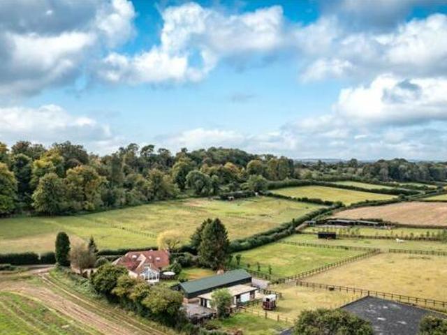 5 Bedroom Detached House For Sale In Southampton
