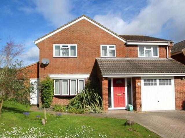5 Bedroom Detached House For Sale In Southampton, Hampshire