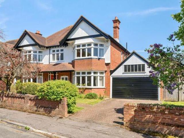 5 Bedroom Detached House For Sale In Southampton, Hampshire