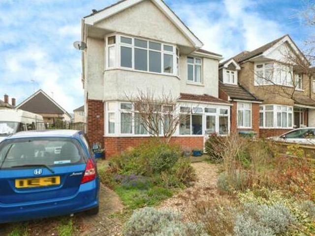 5 Bedroom Detached House For Sale In Southampton, Hampshire