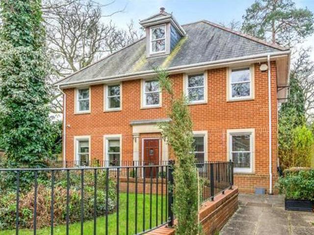 5 Bedroom Detached House For Sale In Southampton, Hampshire