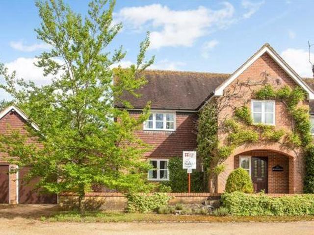 5 Bedroom Detached House For Sale In Southampton, Hampshire