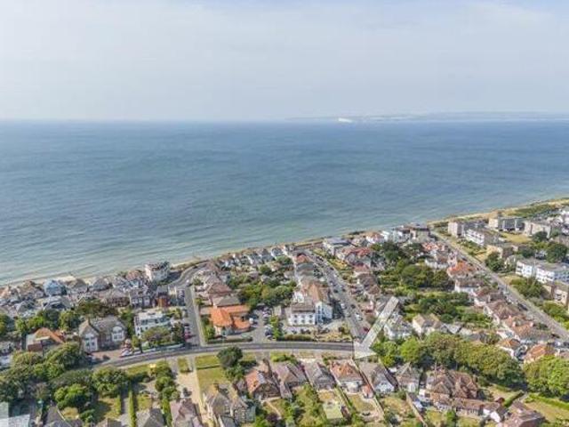 5 Bedroom Detached House For Sale In Southbourne