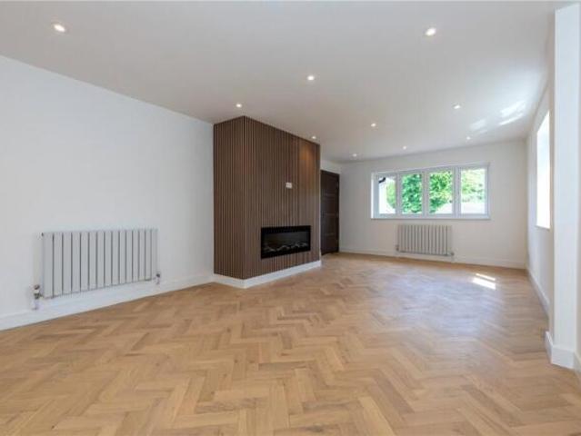 5 bedroom detached house for sale in Softley Drive, Cringleford, Norwich, Norfolk, NR4