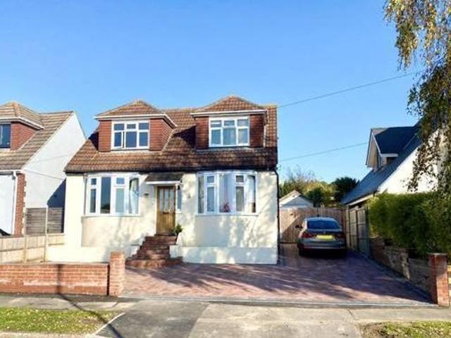 5 bedroom detached house for sale in Solent Road Portsmouth PO6 PO6