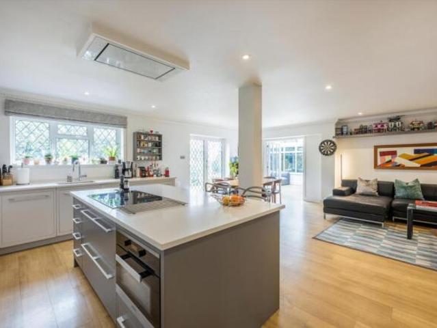 5 bedroom detached house for sale in Solefields Road, Sevenoaks, Kent TN13