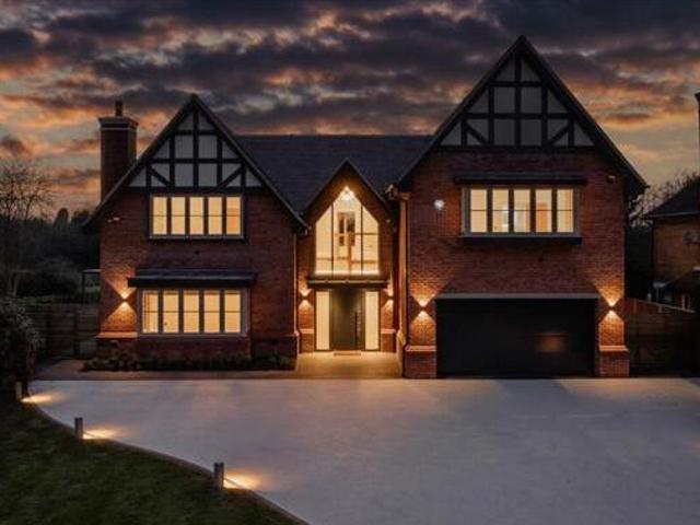 5 Bedroom Detached House For Sale In Solihull, West Midlands