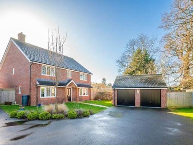 5 Bedroom Detached House For Sale In Salford Priors