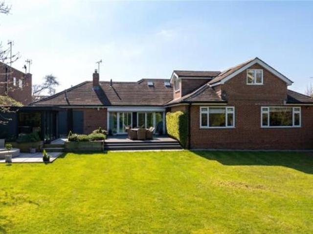 5 bedroom detached house for sale in Sandmoor Lane, Leeds, LS17