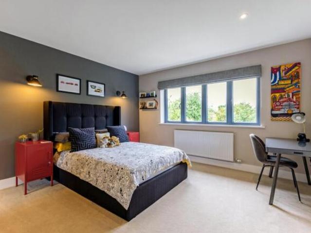 5 bedroom detached house for sale in Sandridge Road, St. Albans, Hertfordshire, AL1