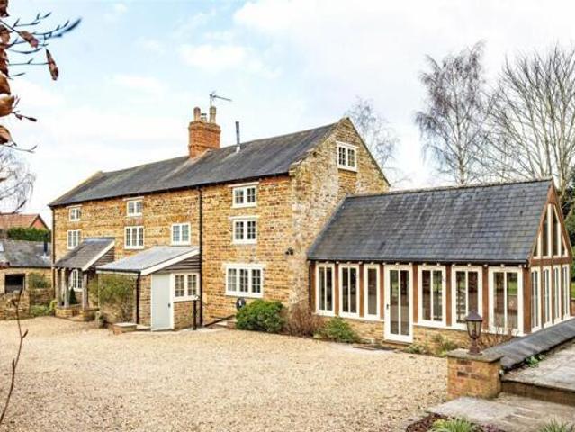 5 Bedroom Detached House For Sale In Scaldwell, Northamptonshire
