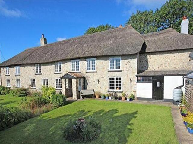 5 Bedroom Detached House For Sale In Seaton, Devon