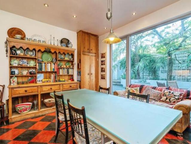 5 bedroom detached house for sale in Second Avenue, Nottingham, NG7