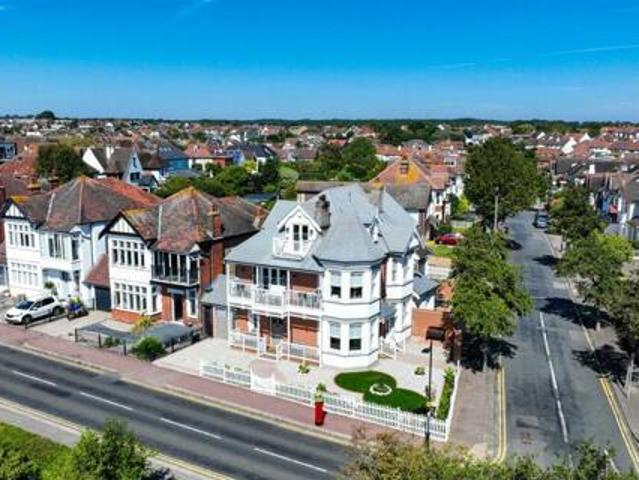 5 Bedroom Detached House For Sale In See Details Below Marine Parade