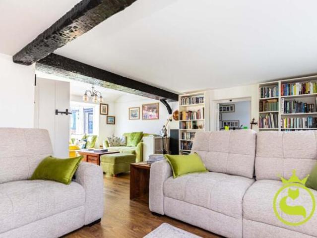 5 bedroom detached house for sale in *Self contained annex* Sandy Lane, Upton, Poole BH16