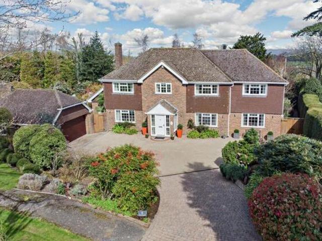 5 Bedroom Detached House For Sale In Selling, Faversham